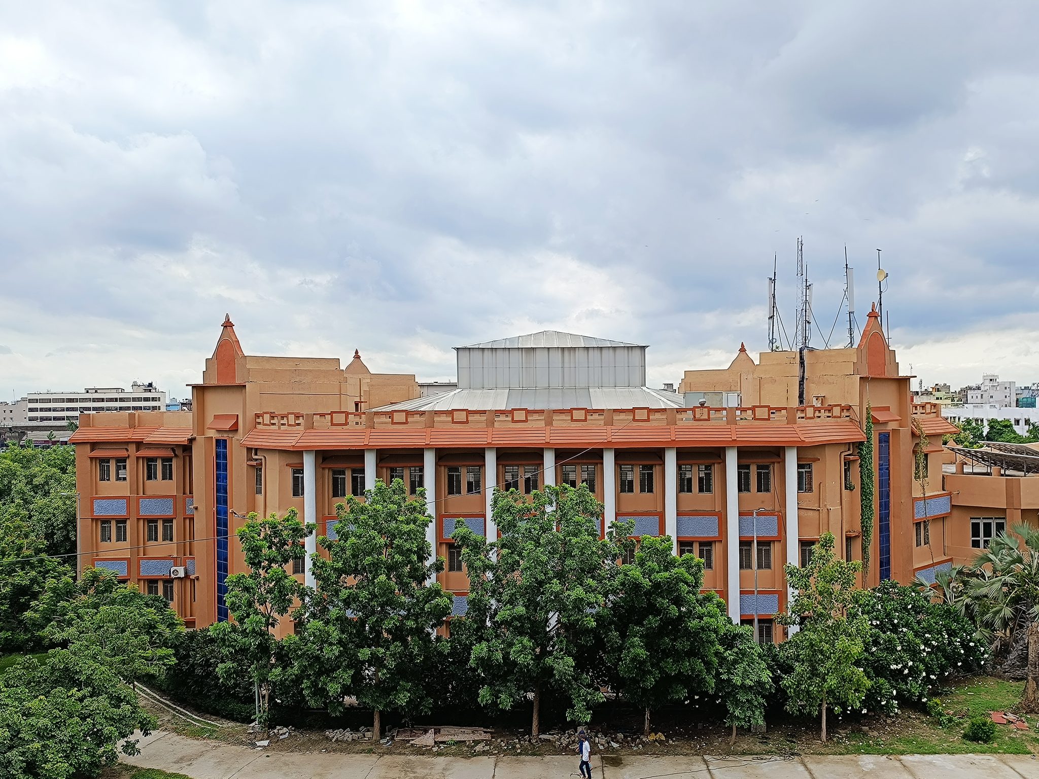 About CNLU - CCADR, CNLU